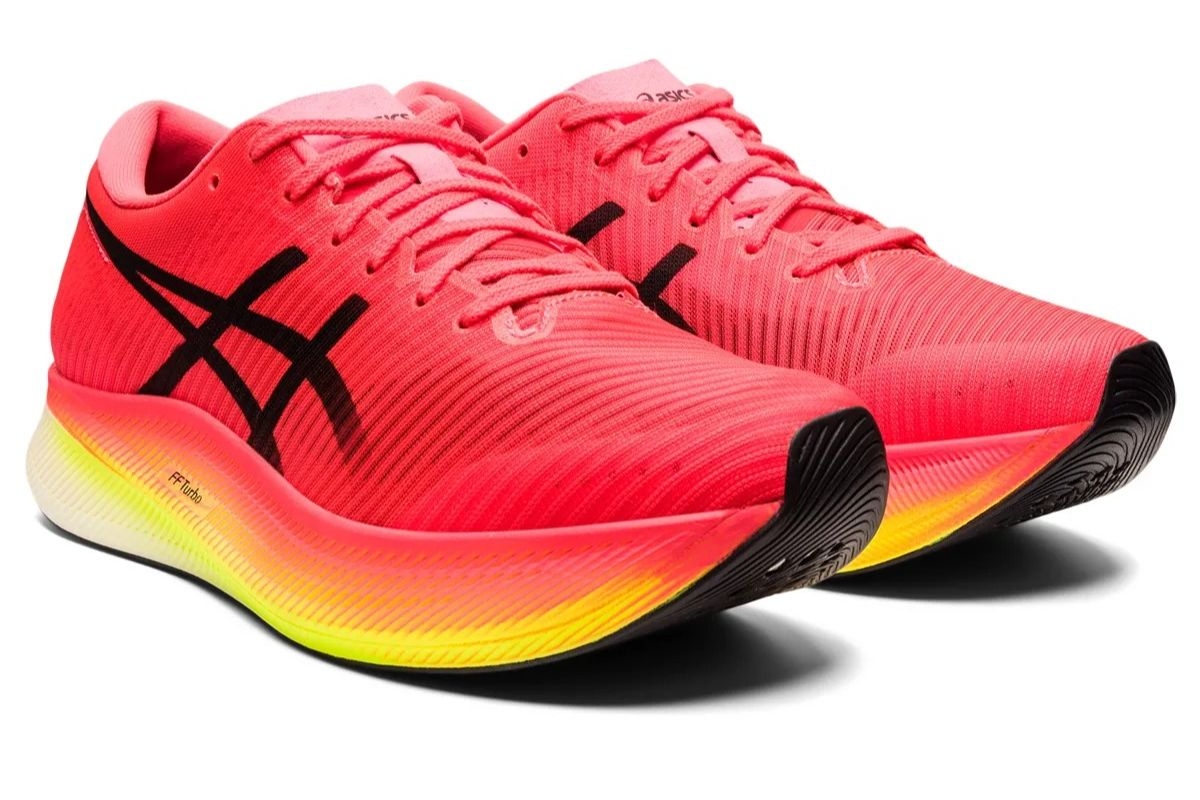 ナイキ厚底を追撃せよ！アシックス社長直轄のシューズ開発『C-Project』の挑戦 | マネーポストWEB