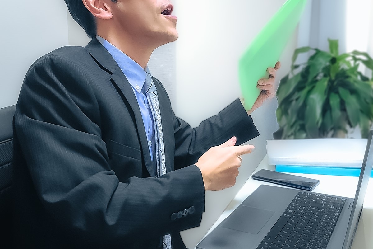 昭和の価値観押し付けはアウト！ 使い方を間違えると危険な“おっさん用語”にご用心 マネーポストweb