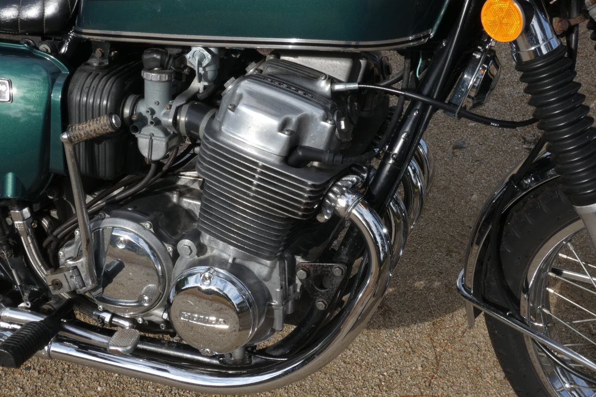 ナナハンブームを生んだ「ホンダCB750 K4」 高校時代に手が届かなかった「憧れの名車」で疾走して味わった夢心地と現実 | マネーポストWEB - Part 4