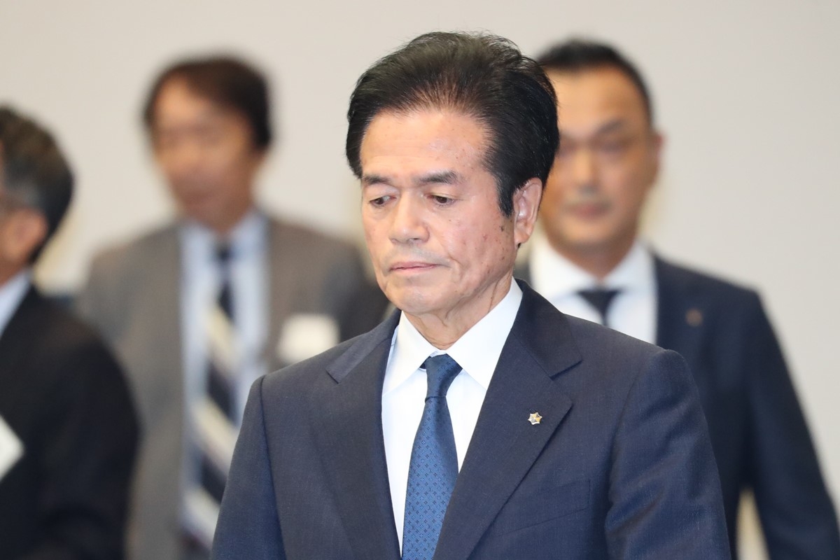 ビッグモーター謝罪会見で露呈した、兼重宏行社長の“裸の王様”ぶり 「事態の深刻さがわかっていない」の指摘 マネーポストweb Part 4 