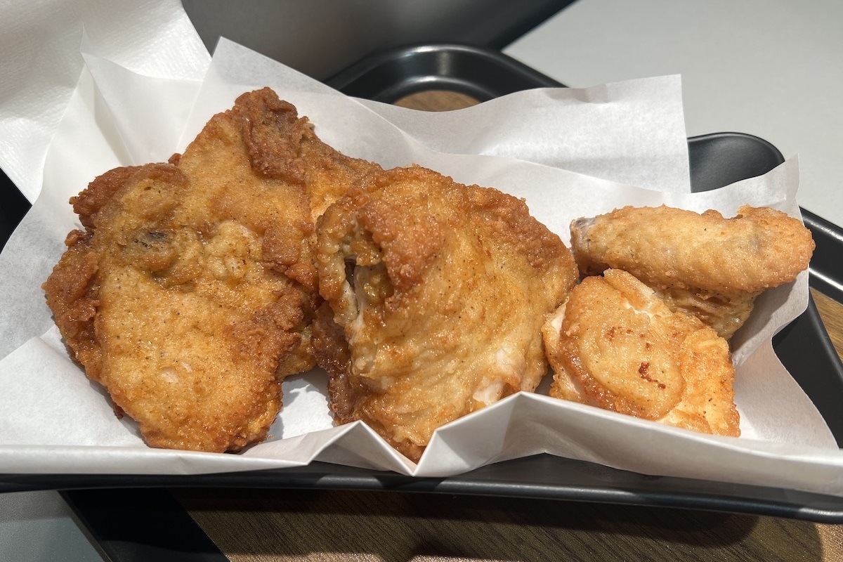 【画像】ケンタッキー『オリジナルチキン』今年2度目の値上げで310円に 全部位同一価格に「“ガチャ要素”が高まった」の声も マネーポスト